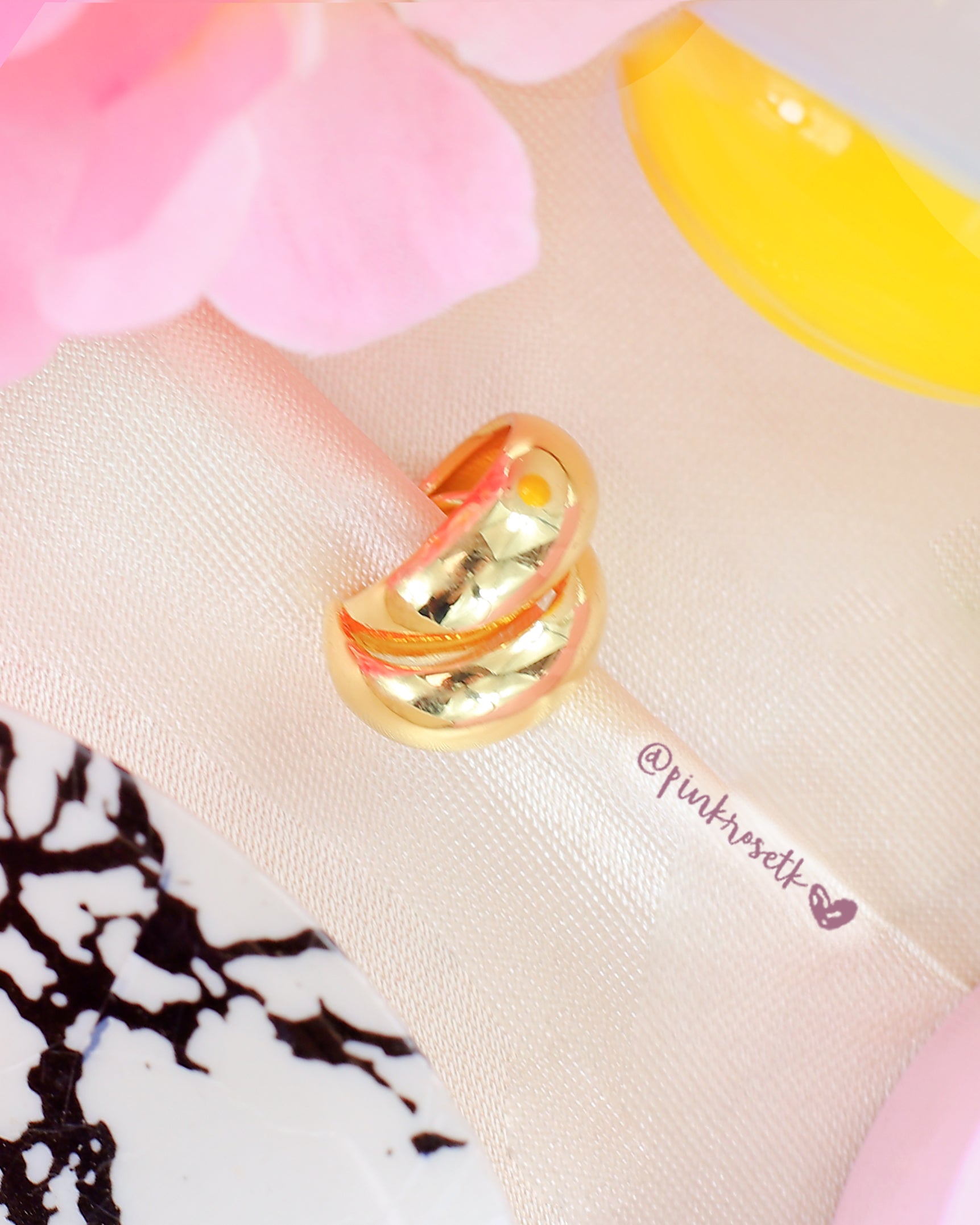 Ear cuff doble dorado – Pink Rose tk Ear cuff doble dorado – Pink Rose tk